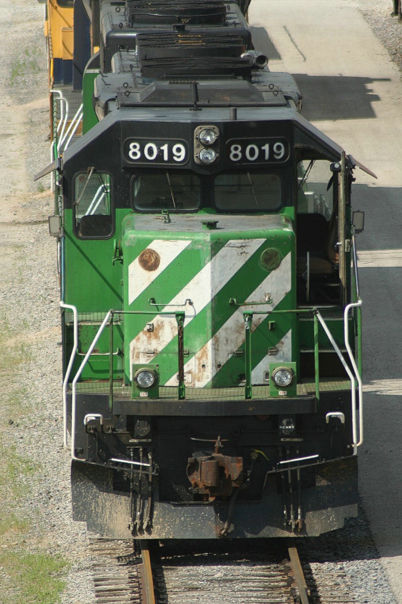 BNSF 8019